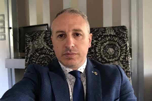 Πρόσωπα της Μαγνησίας.Παναγιώτης Κωνσταντινίδης-Άτομο με Αναπηρία ...